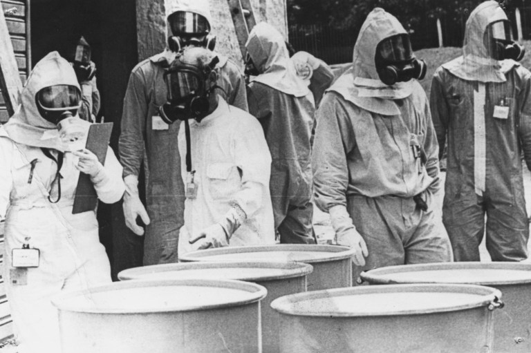 The blue powder entranced. Then it killed | Beyond Nuclear International